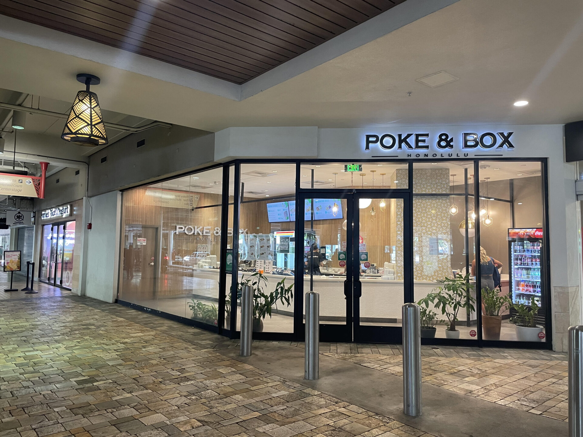 ポケ＆ボックス＠アラモアナに行ってきた！最新の値段や注文方法は？